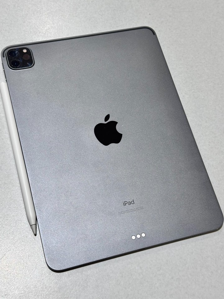 iPad Pro 11" 2nd Gen 256GB Wi-Fi + Apple Magic Keyboard + Apple Pencil ...