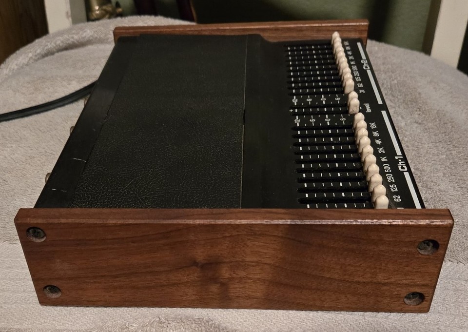 Vintage MXR Model 114 2 Channel 10-Band Stereo Graphic Equalizer ...