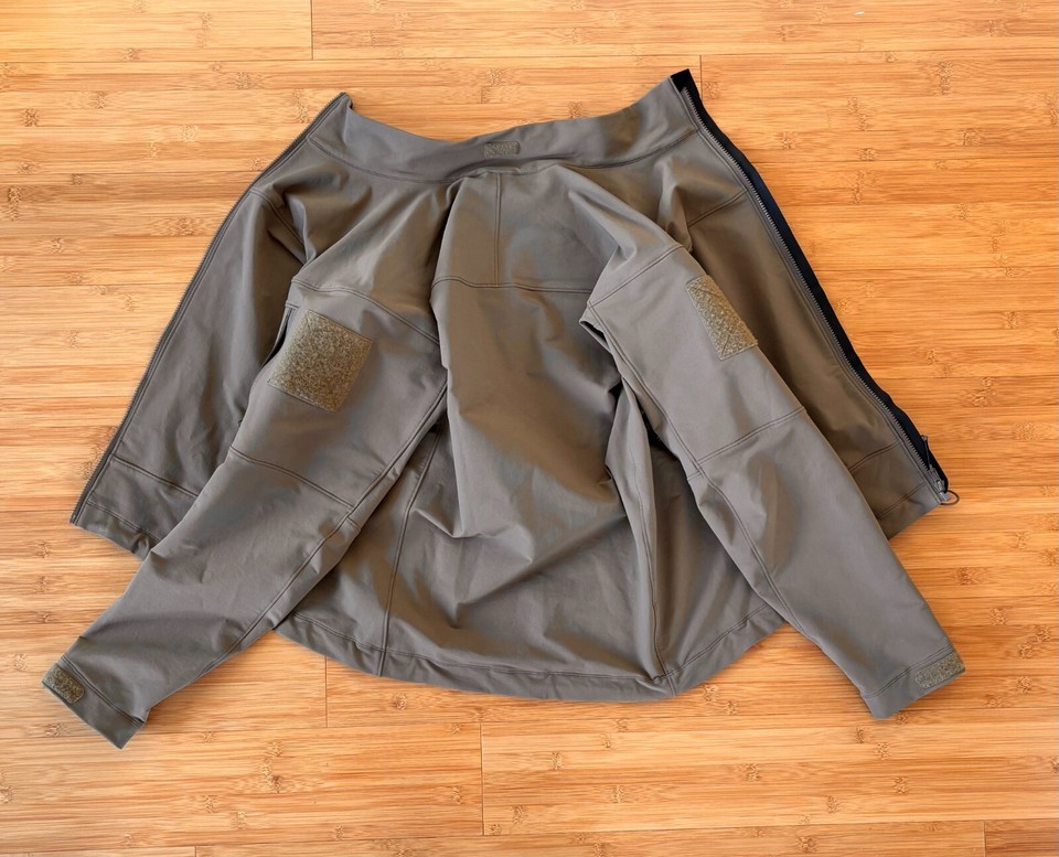 Arc'teryx LEAF Drac Jacket Crocodile (similar to Kahki) - Men's Medium ...