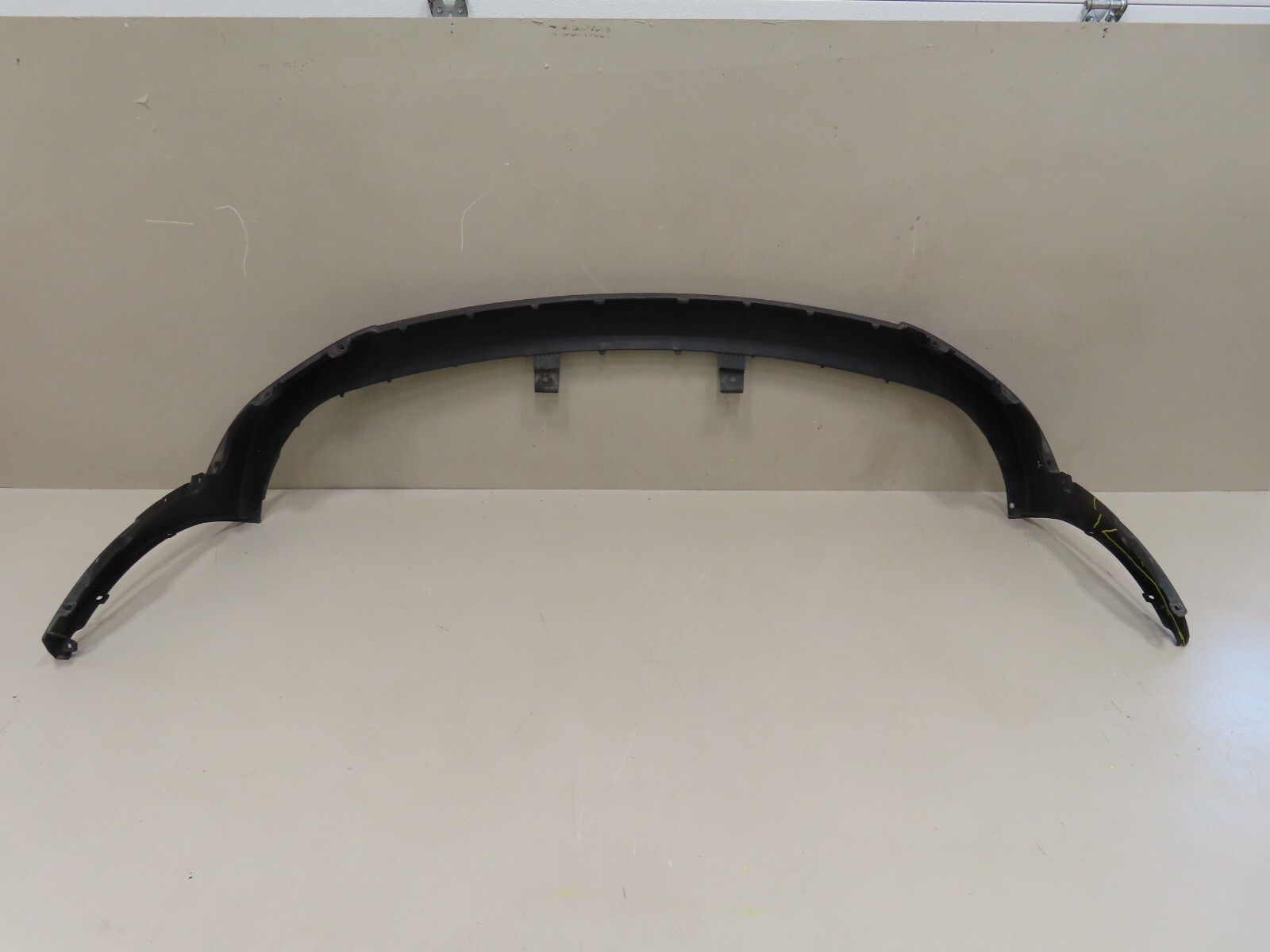 2016-2018 HYUNDAI TUCSON SUV FRONT LOWER BUMPER COVER PANEL OEM 86512 ...