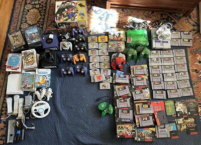 Huge Nintendo lot...SNES, GameCube, N64, Wii, Smash Bros, Chrono ...