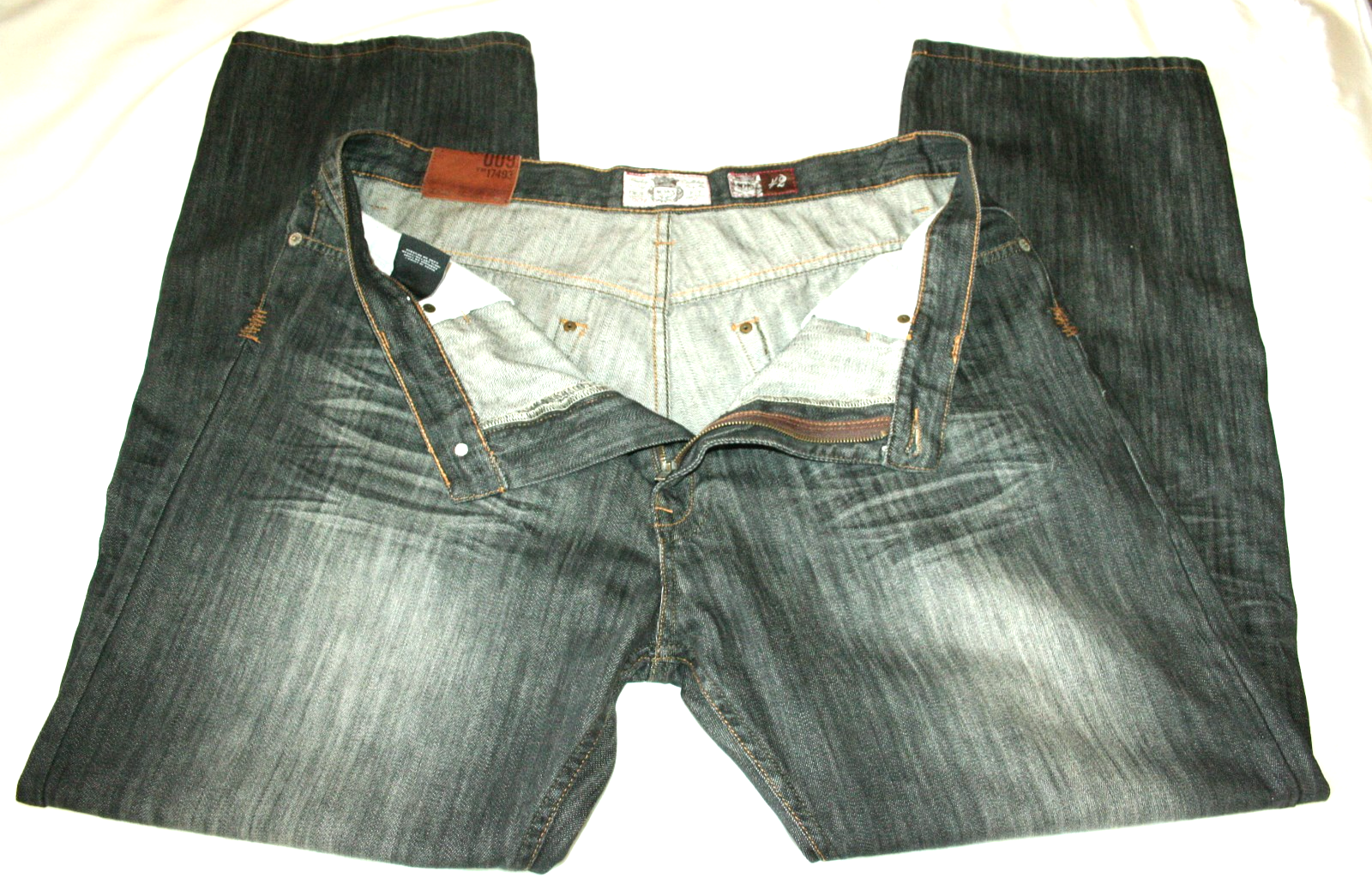 Men's AKDMKS Jeans True Fit Distressed Loose Fit V53P55TRB Tag Size 42 ...