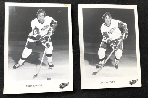 LOT OF 2 DETROIT REDWINGS NHL HOCKEY PRESS PHOTOS REED LARSON DALE ...