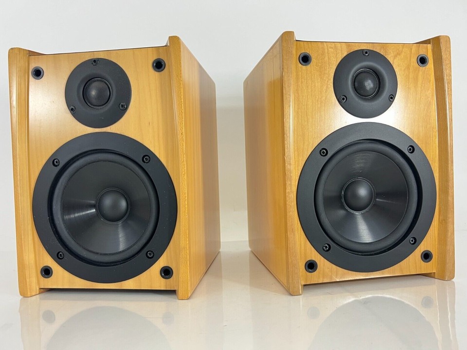 Cambridge Soundworks M50 by Henry Kloss Beautiful Wood Speakers | eBay