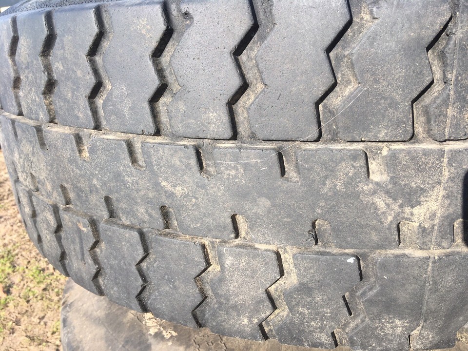 22.5 Super Single Steel Floater Wheels & Tires - 10 Lug Hub 385 65 22.5 ...