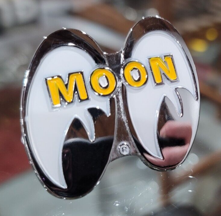 Custom MOONEYES Die-Cast Chrome Grill Emblem Fender Dash Badge Hot Rod ...