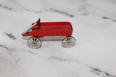 Vintage 2 1/2" Miniature Little Red Wagon Working Doll House Toy ...