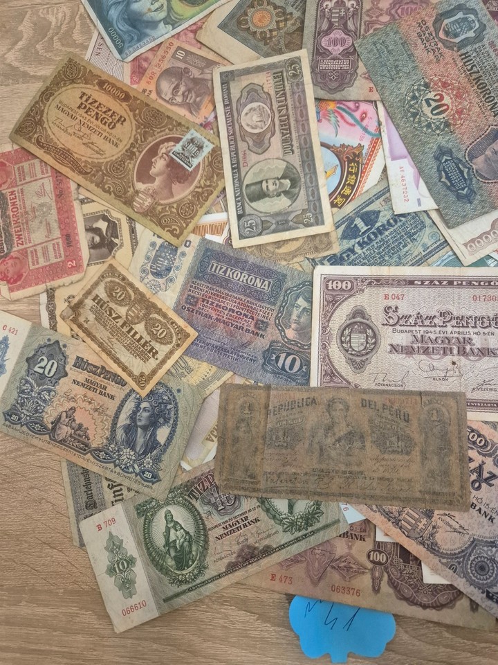 100 PIECES WORLDWIDE BANKNOTES COLLECTOR'S LOT N:A41 NO SHIPPING LOTS ...