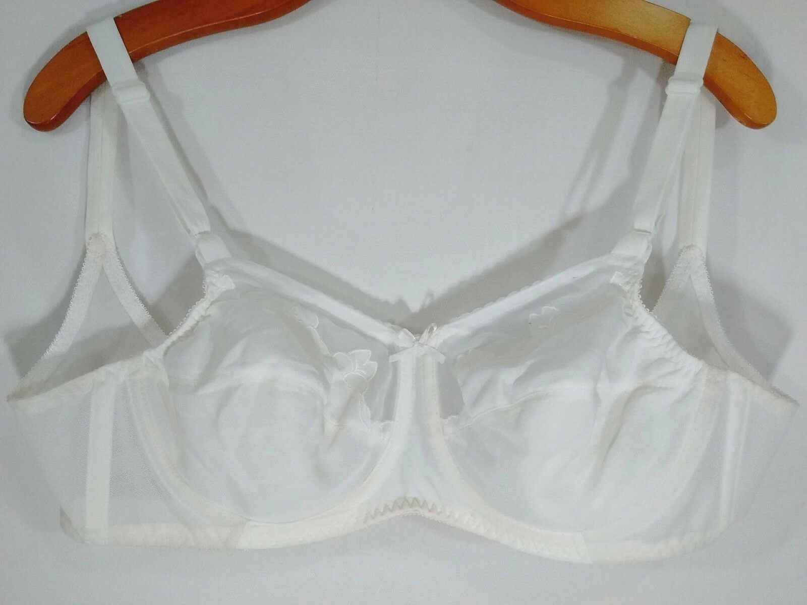 Vintage BALI Underwire Bra Union Tag 36C 0180 White 77225WH Floral ...
