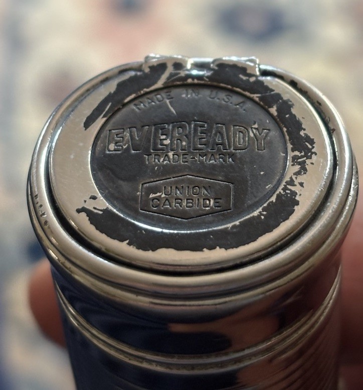 Vintage Eveready Captain Flashlight- Clean Contacts, New Batteries | eBay