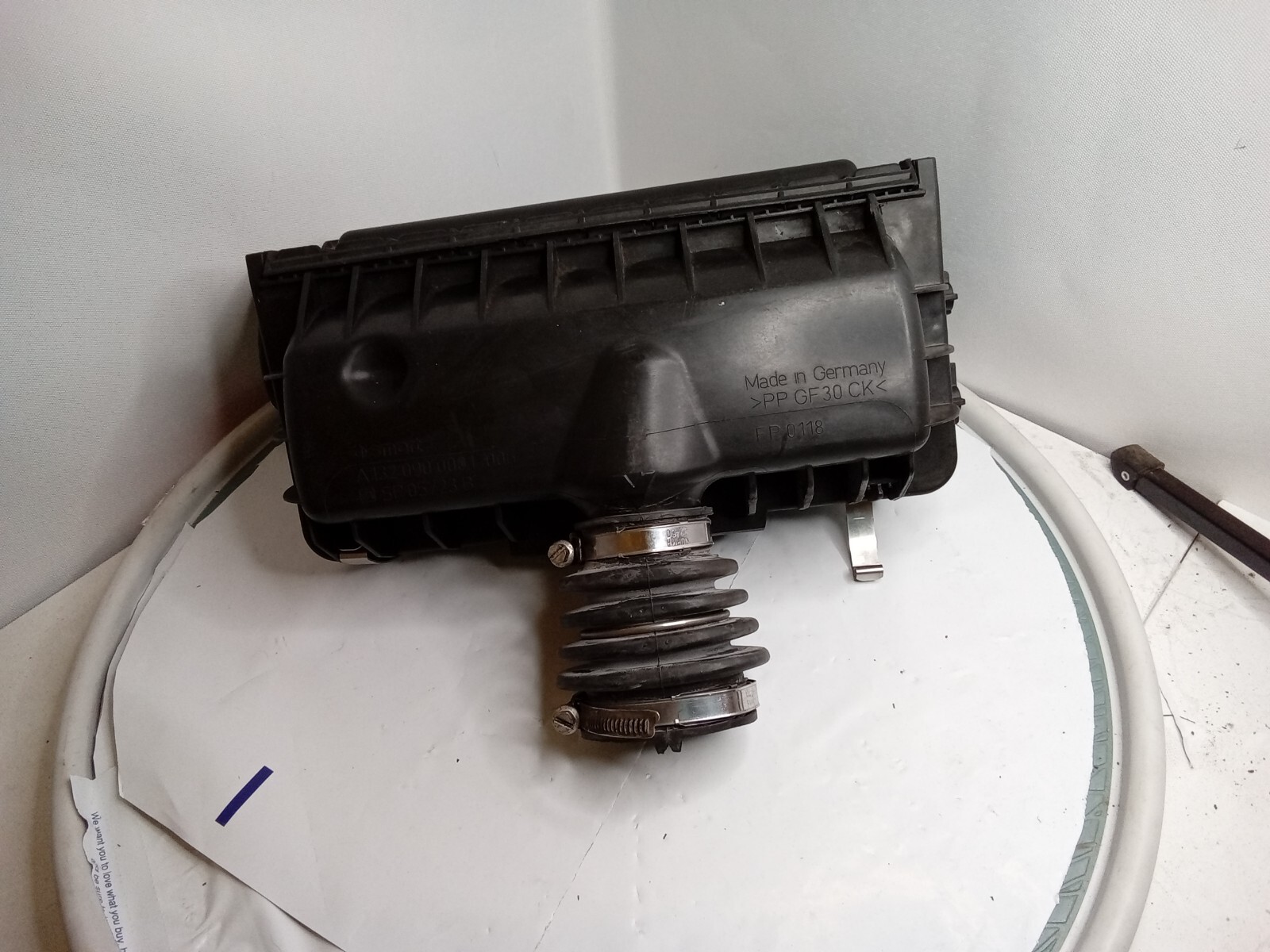 2014 Smart For Two Air Cleaner Box Assembly Genuine OEM A132 090 0001/ ...