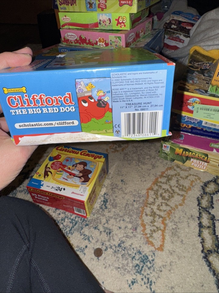 2002 Clifford The Big Red Dog PBS Kids RoseArt Scholastic 25 Piece ...