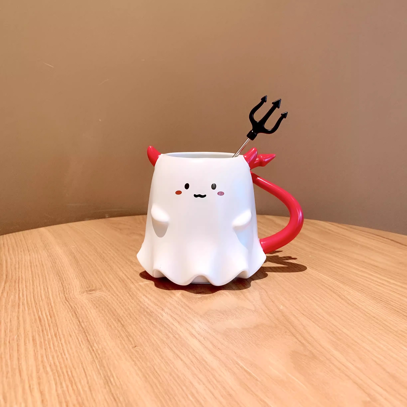 New 2021 China Starbucks Halloween White Lovely Demon 16oz Ceramic Mug ...