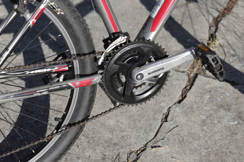 Trek 3500 Entry Level Mountain Bike 16" Frame Used Works Great Rides ...