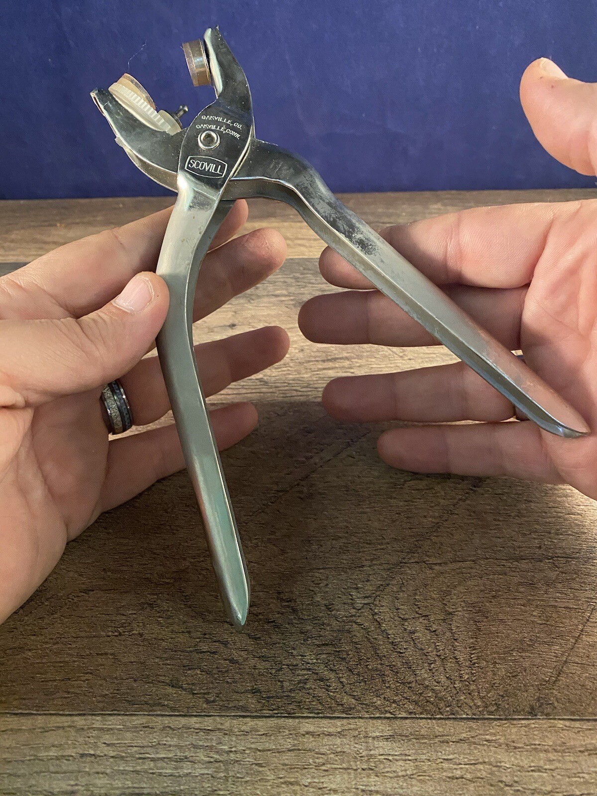 VTG Rivet Tool Scovill Riveter Leather Making Grommet Punch | eBay