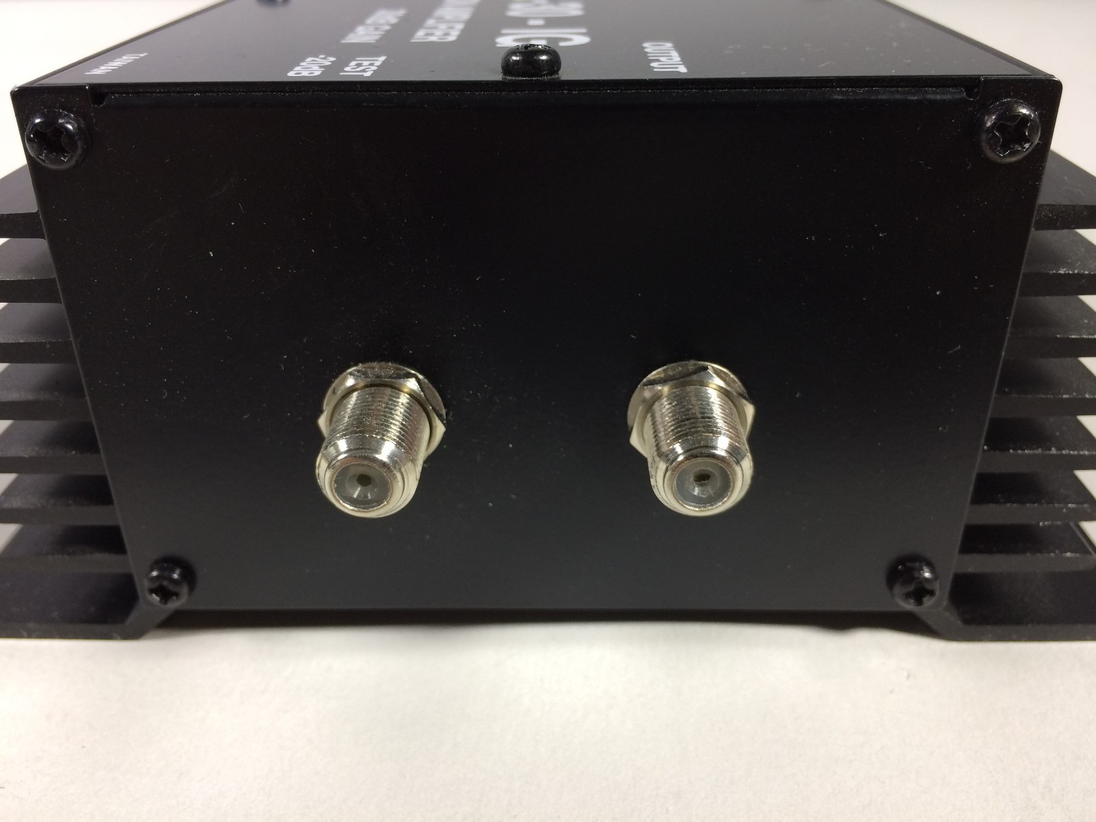 Toner TDA-30-IG Broadband Distribution Amplifier | eBay