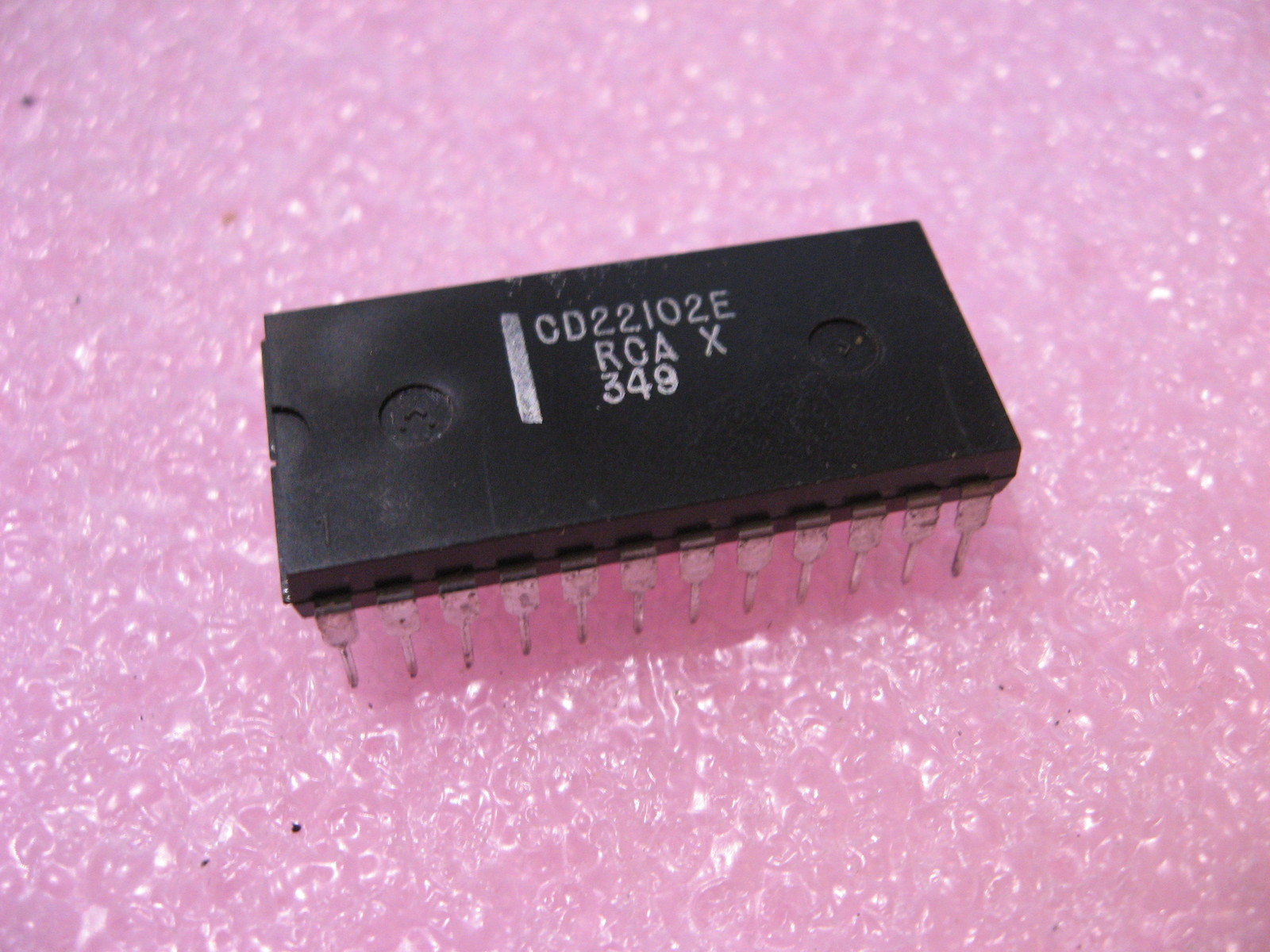 Qty 1 RCA CD22102E 4x4x2 CMOS Analog Switch Array Matrix Crosspoint ...