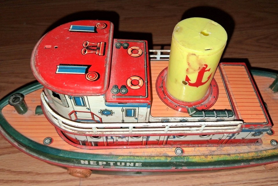 TIN TOY BOAT 1940-50'S BATTERY OPERATED LITHO NEPTUNE TUG BOAT JAPAN ...