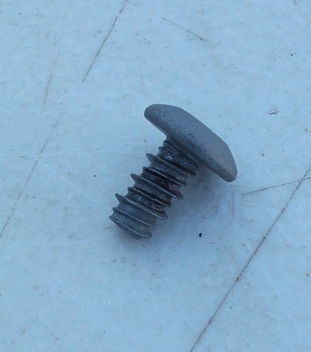 ORIGINAL GENUINE GRILLE SCREW GRILE SCREW SUITS HX HZ HOLDEN GRILL ...