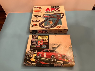 AURORA AFX PIT ROW SPECIAL RACE SET, STIRLING MOSS TABLE TOP THUNDERJET ...