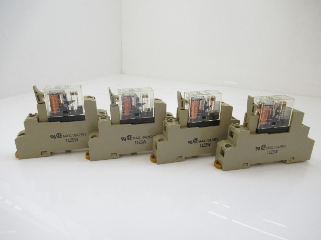 Omron P2RF-05-E P2RF05E Relay Socket Lot of 4 | eBay