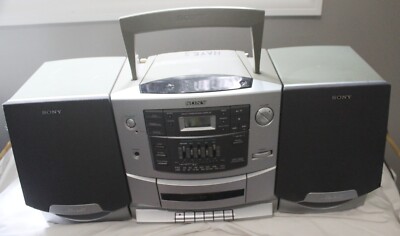 VINTAGE SONY BOOMBOX SPEAKERS HANDLE ELECTRIC BATTERY CD / CASSETTE CFD ...