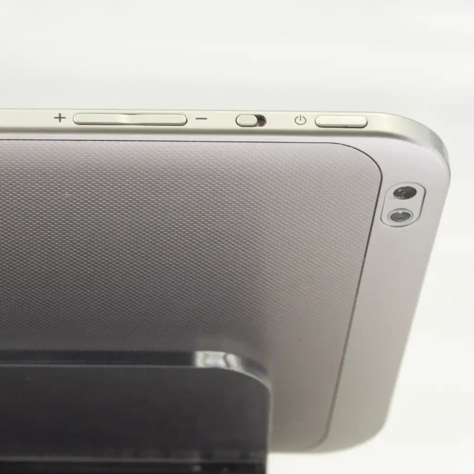 Toshiba Excite AT270 7.7-Inch Tablet w Excite 10 Multi-dock bundle FOR ...