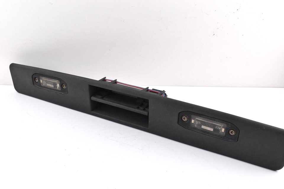 OEM 2003-2013 Volvo XC90 Rear License Light Trunk Door Handle Molding ...