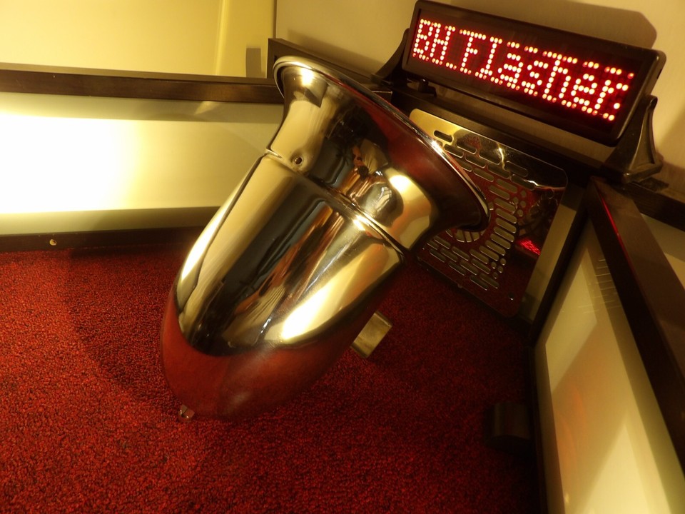 FEDERAL SIGNAL CHROME CP100 SIREN SPEAKER W/CLAMP-ON VISIBAR MODEL 11 ...