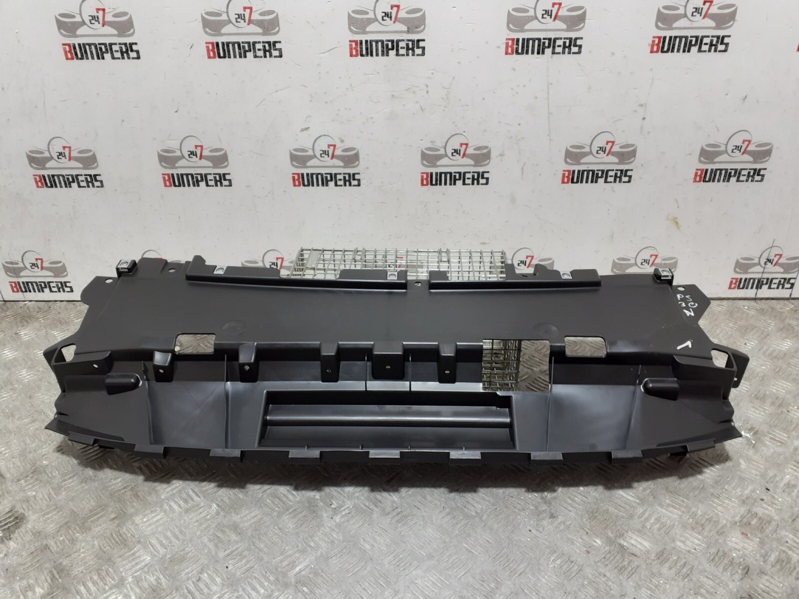 Ford Ecosport 17 Mk2 Front Air Guide Deflector Gn15-8b384-ja 2210936 ...