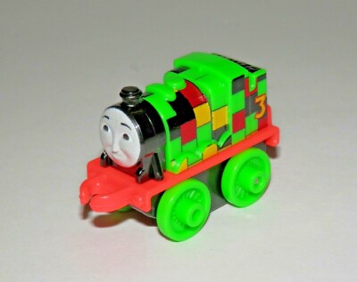 Thomas & Friends Minis 2015/4 NEON HENRY #68 - New - WEIGHTED | eBay