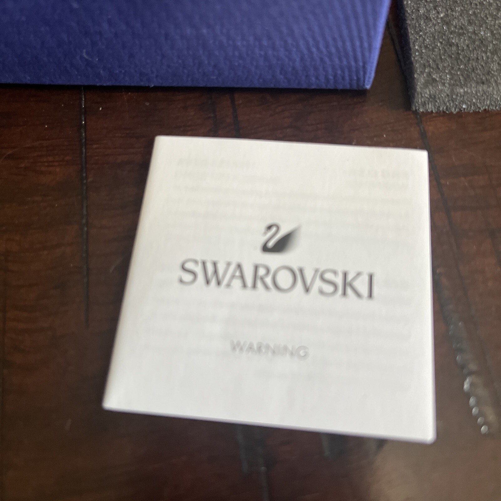 swarovski SCS 2022 elegance of africa mask pin - Gem