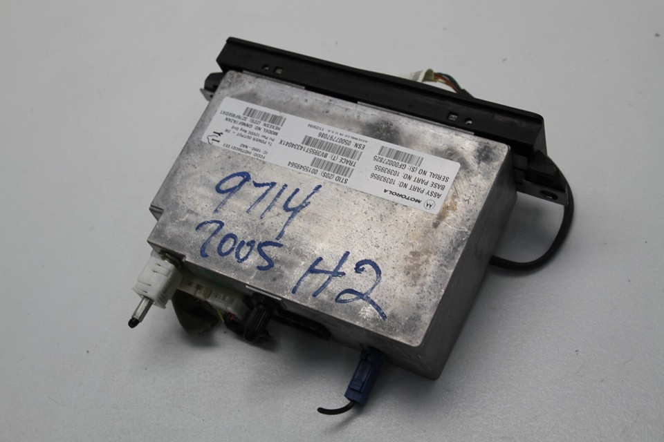 2003-2004-2005-2006-2007 Hummer H2 Navigation ONSTAR COMMUNICATION ...