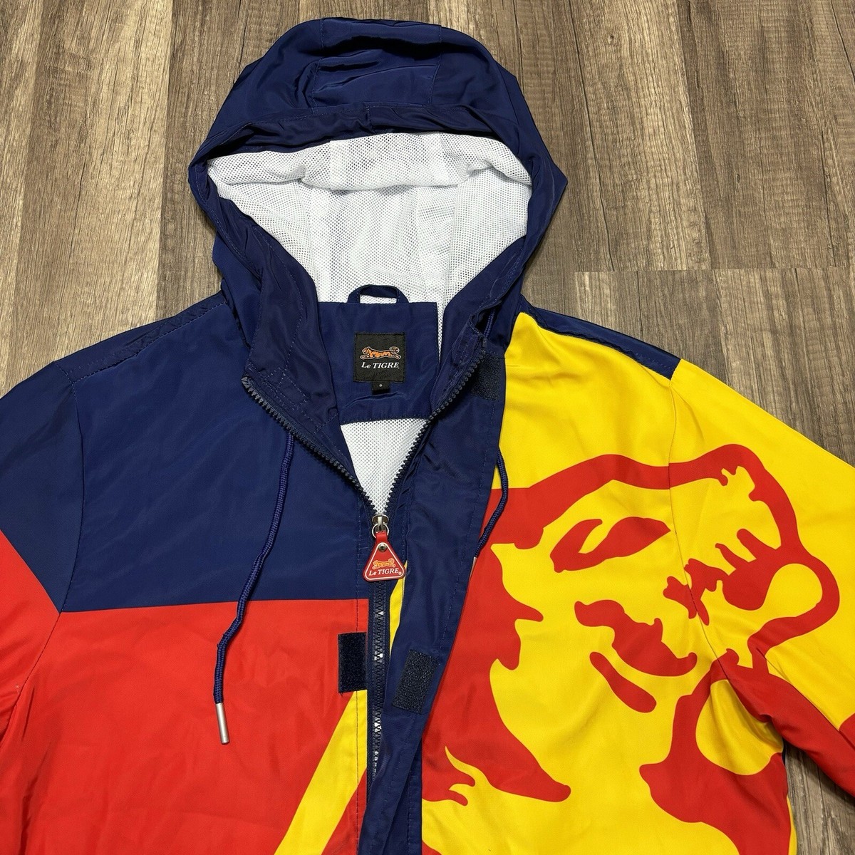 Le Tigre Jacket Mens Small Track Jacket Windbreaker Full Zip Le Tigre Jacket Mens Small Track Jacket Windbreaker Full Zip