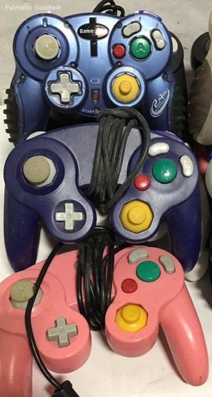 Lot of 12 Nintendo GameCube Controllers PARTS ONLY | eBay