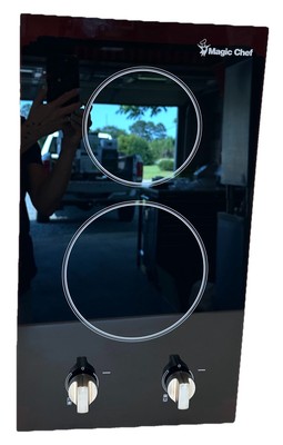 Magic Chef 12 in Radiant Electric Ceramic Glass Cooktop W/ 2 Burners ...