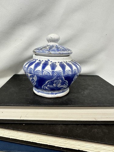 Vtg Tlalpujahua Michoacan Colin Mexican Pottery Blue White Lidded Jar ...