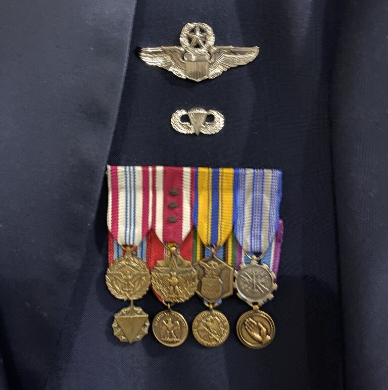 Superb Vintage USAF Colonel’s Complete Dress Uniform w/ Medals and ...