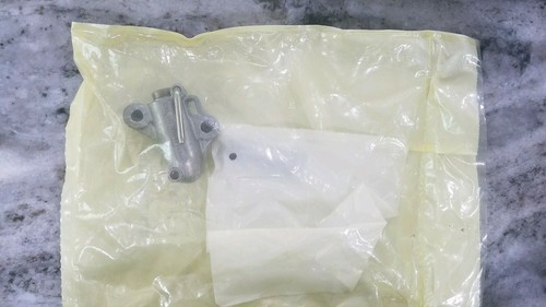 07-16 Genuine BMW X5 Engine Oil Pump Chain Tensioner OEM 11417618943 | eBay