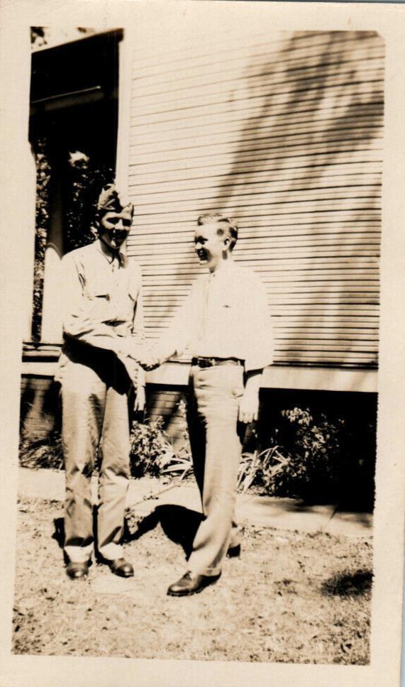 Vintage Photo 1940's WW2 US Officer Shaking Hands w Friend 2.5" x 4.5 ...