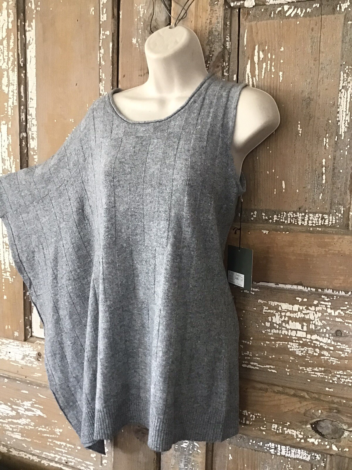 NWT $529 BARBARA WELLS STUDIO half drape top cashmere linen Sz small ...