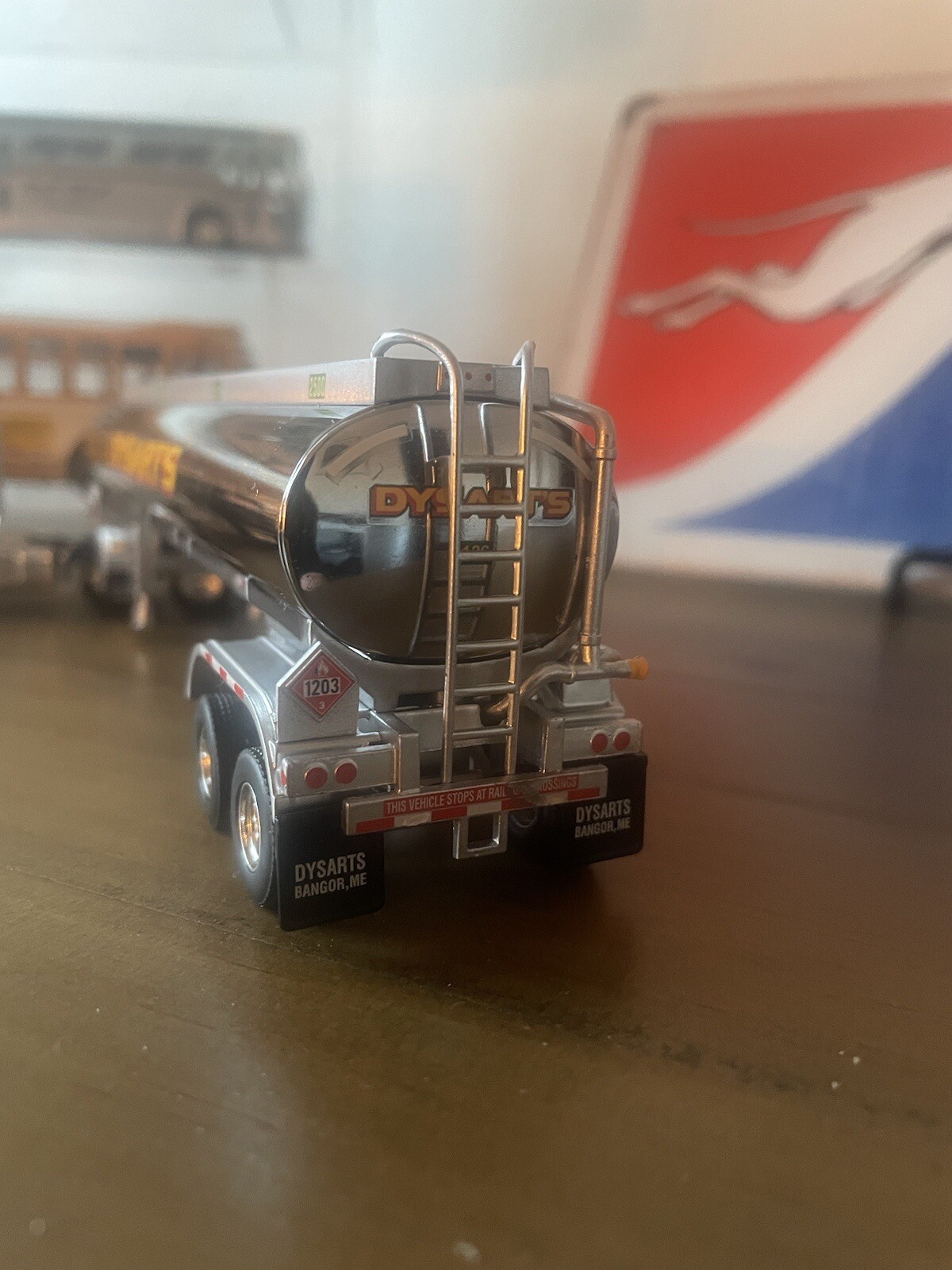 DCP by First Gear 1/64 Dysarts Mack Day Cab Tractor/Tanker Trailer New ...