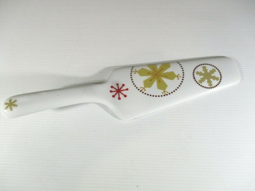 Cake Slide White with Festive Stars 26cm long Widest point 7cm Ceramic ...