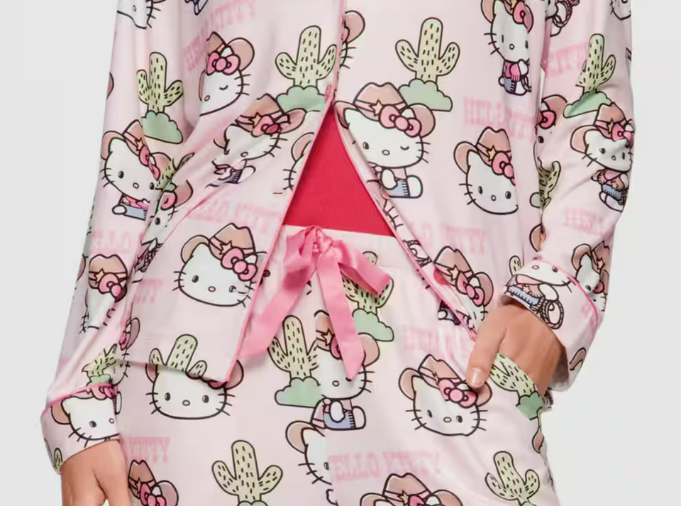 BNWT Peter Alexander Howdy Hello Kitty Plush PJ Set Size L Ladies ...