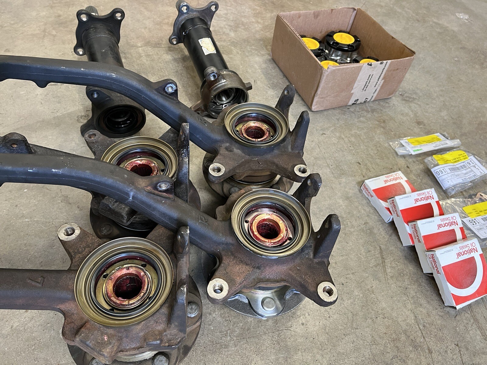 Toyota Tacoma & 4Runner Aisin Manual Locking Hub Axle Conversion Swap ...