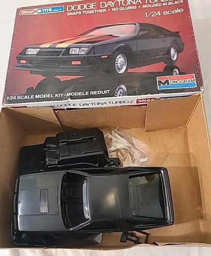 Monogram 1/24 Dodge Daytona Turbo-Z Kit # 1413/1986 | eBay