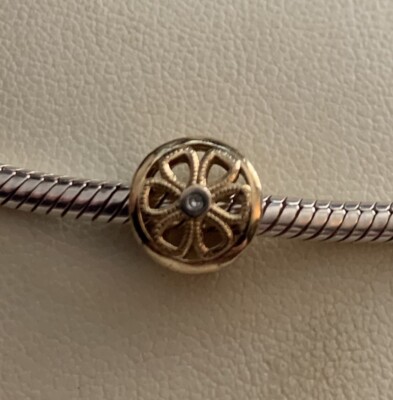 MICHAEL HILL EMMA & ROE 10ct YELLOW GOLD FILIGREE DIAMOND-SET CHARM ...