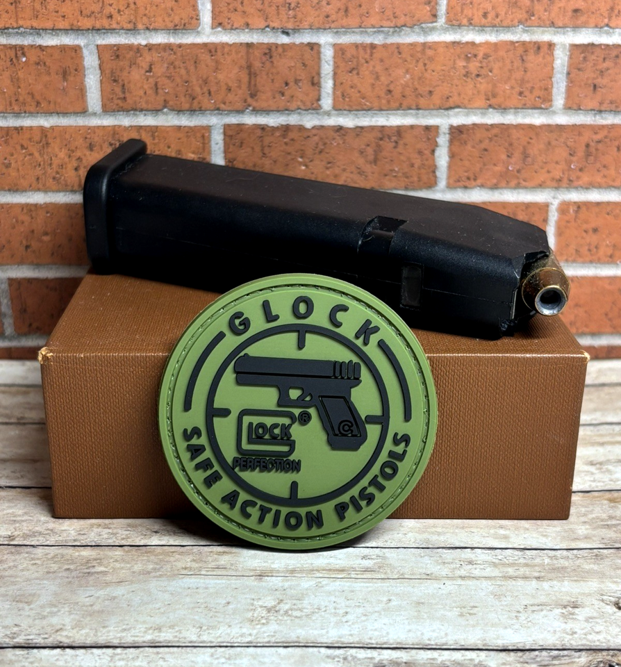 Gun Tactical PVC Patch - Morale Pistol Military Rubber Hook Backed ...
