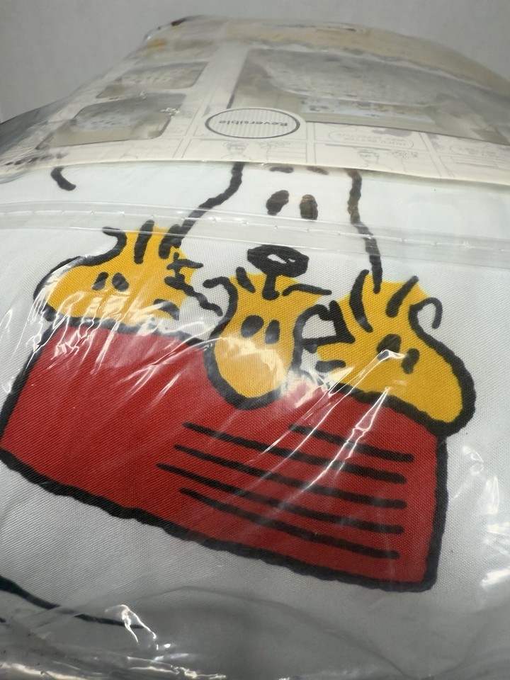 Peanuts Snoopy Kids 5-Pc Reversible Twin Bed Set Comforter Sheet Set ...