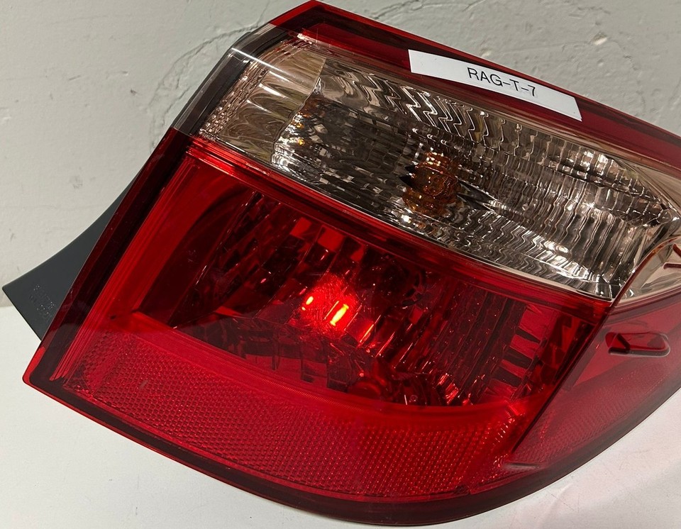 ⭐For Toyota Corolla 17-19 Rear Right Outer Tail Light Halogen 81550 ...